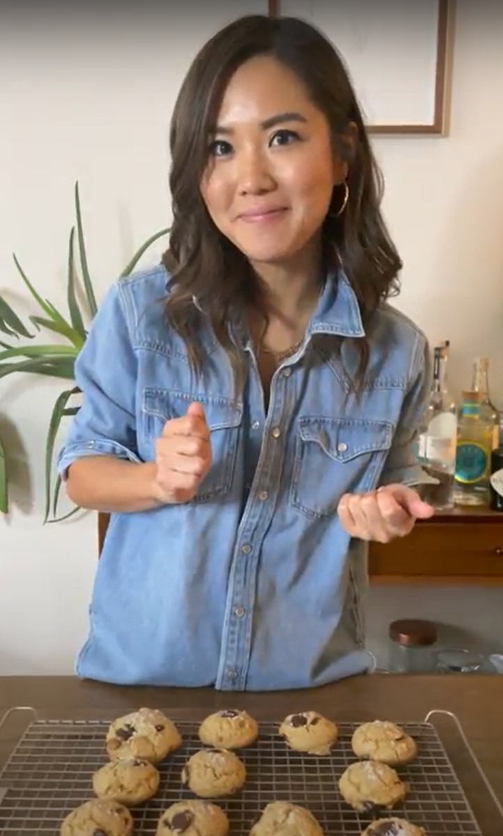 Esther Choi’s Dark Chocolate Sesame Cookies – Cookies for Kids' Cancer